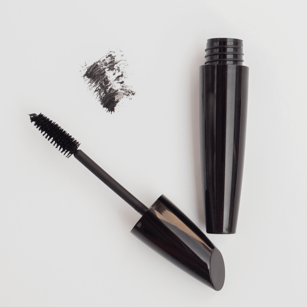 Clean Mascara And Our Beauty Editor's Favorites | Clean Beauty | Oscea